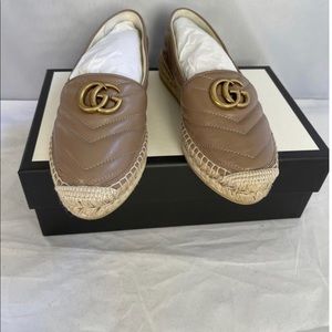 Gucci | Shoes | Gucci Porcelain Rose Double G Leather Espadrille Flats ...